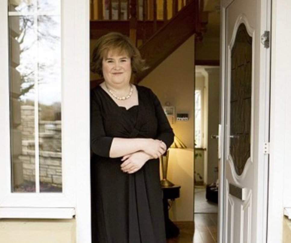 Susan Boyle Still Lives In Her Childhood Home – Now She Gives Us A Peek ...