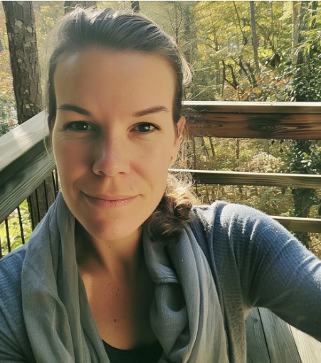 I Booked a $2,000 Rental for a Group Trip, but No One Paid Me Back ...