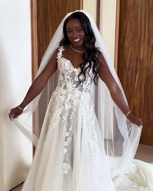 Simone Biles Faces Criticism Over Hair in $120 Wedding Dress – Olympic ...